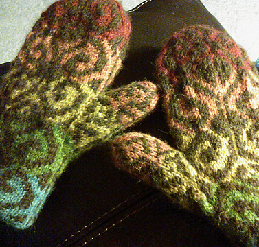 Knitter’s Spotlight: Colorful Mittens – Design Team Blog